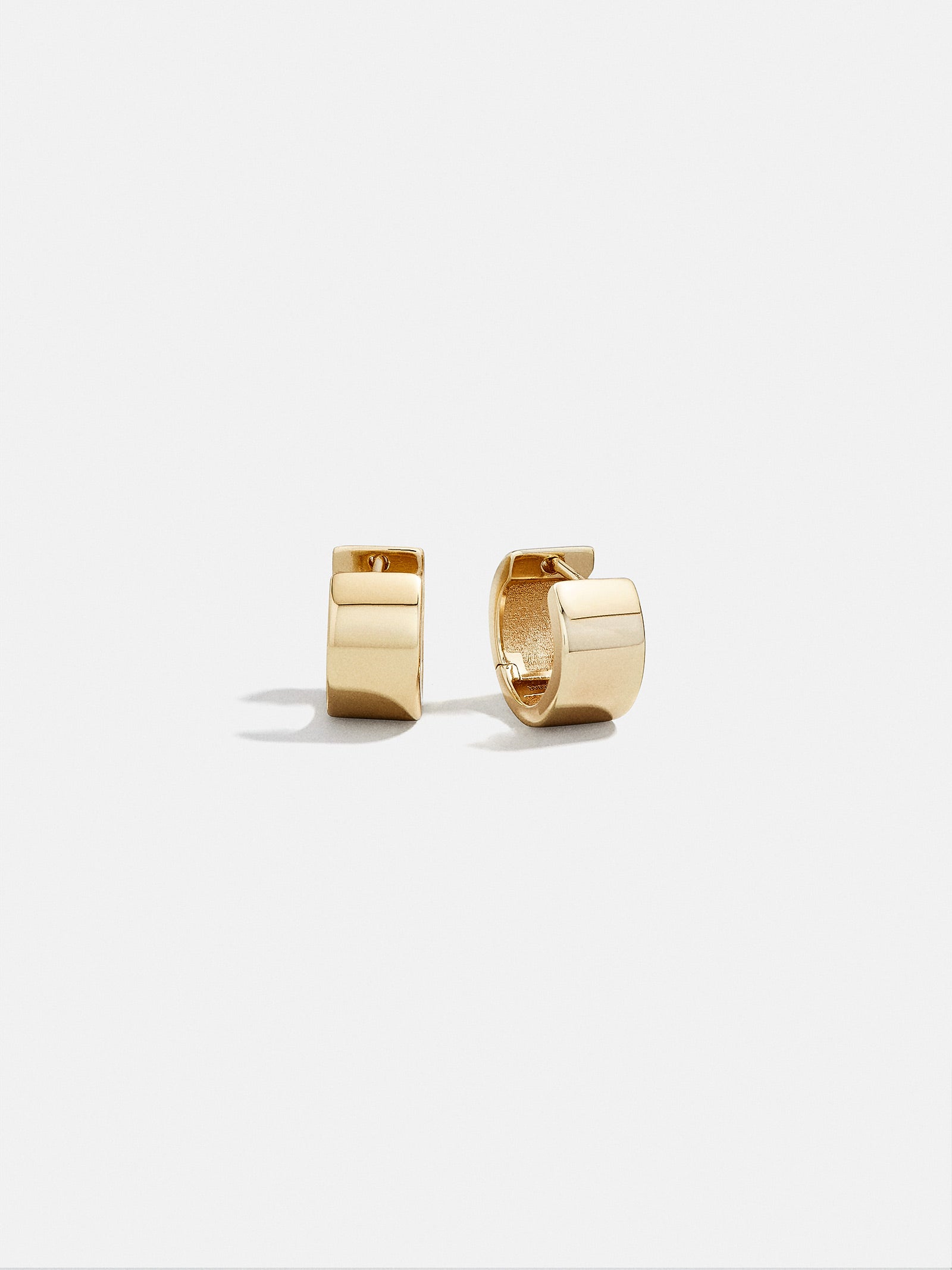 Tris 14K Gold Huggie Earrings - Gold – Stacking earrings – BaubleBar
